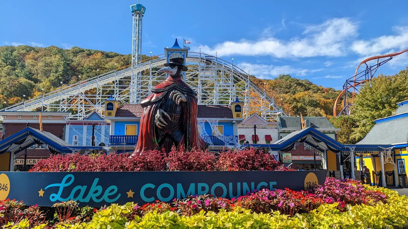 Lake Compounce | Tickets, Hours, Rides & Historic Coasters ...